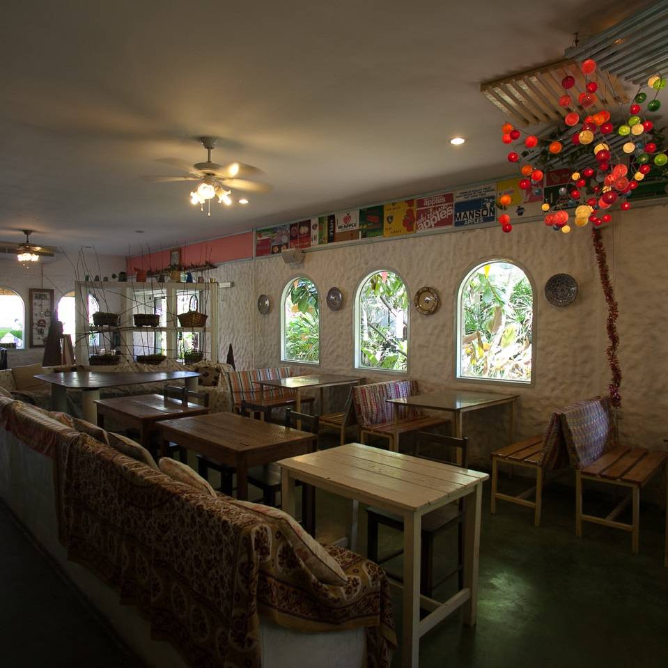 ร้านอาหารมังสวิรัติ คุณเชิญ สาขาถนนกาญจนาภิเษก