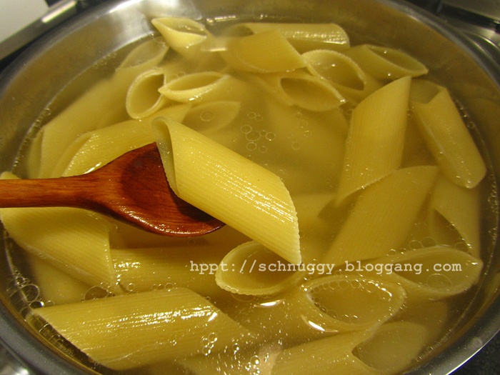 Food For Fun :: Hot Wok Mission # 9 ๐๐๐๐๐ Bombardoni Rigati ใส้ผักโขมอบชีส