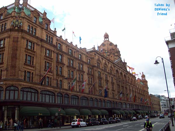 Bloggang.com : SENieez : เมื่อเด็กบ้านนอก(Exeter)เข้ากรุง(London)