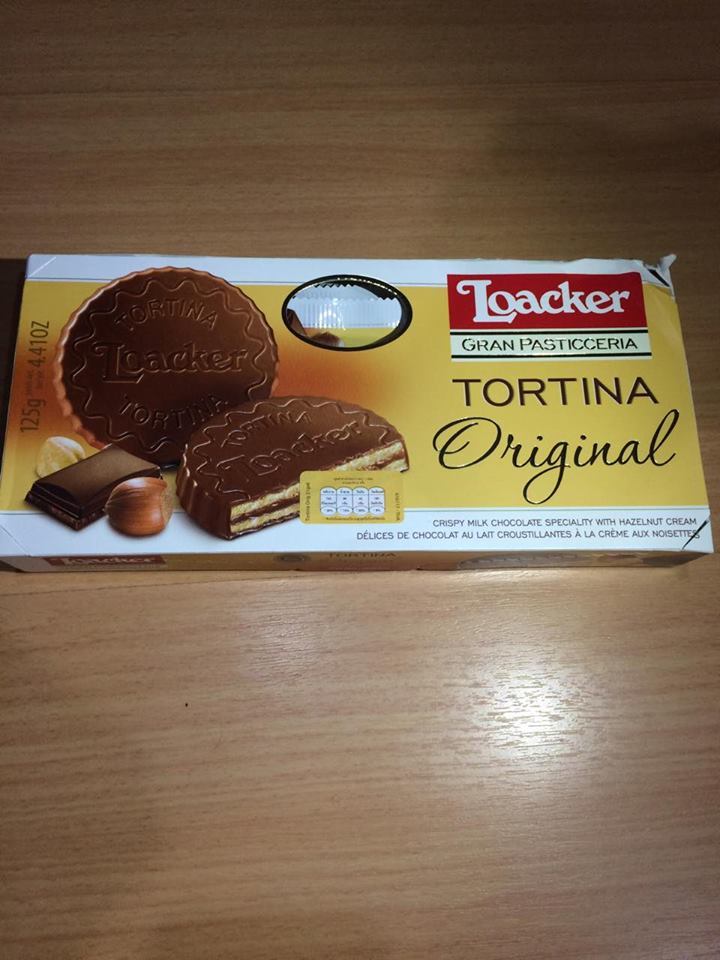 Loacker Gran Pasticceria Tortina Original ช็อกโกแลตนมสดไส้ครีมพราไลน์ ...