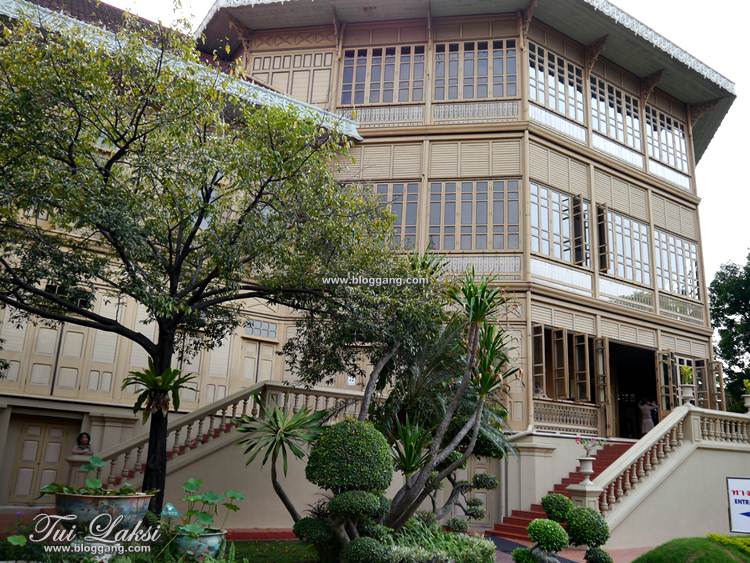 Tui Laksi ۩۩ พระที่นั่งวิมานเมฆ และ พระที่นั่งอภิเศก