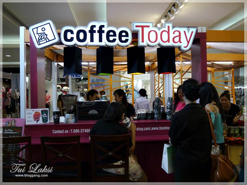 พาชมงาน “Future Park International Coffee & Tea Showcase 2013”