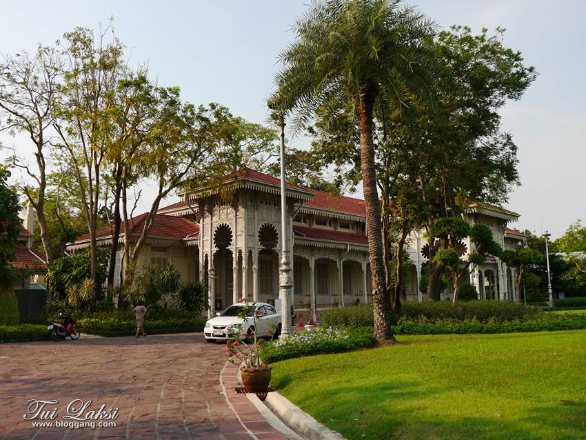 Tui Laksi ۩۩ พระที่นั่งวิมานเมฆ และ พระที่นั่งอภิเศก