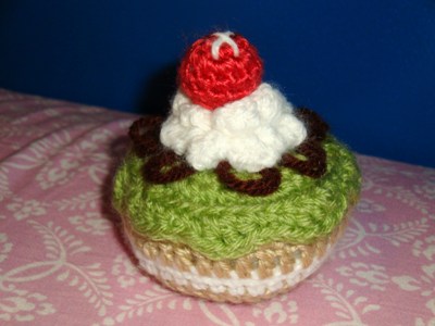 Crochet: Mini cakes.