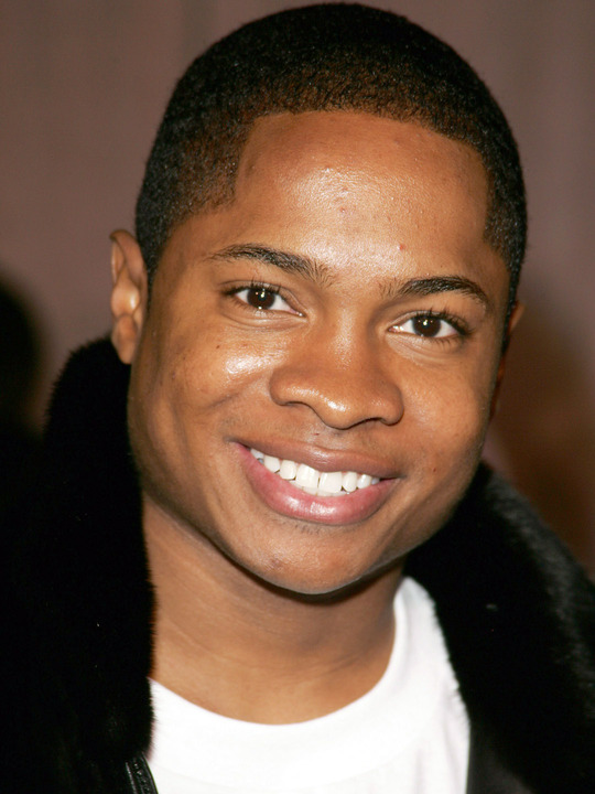 BlogGang.com : : sirivinit : แซม โจนส์ (Sam Jones III)