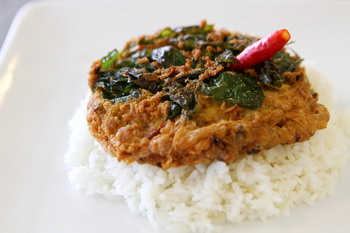 ZeeZ ร้านอาหาร 'ปุ๊ย ตีสิบ' เมนูธรรมดาแต่รสชาติขั้นเทพ