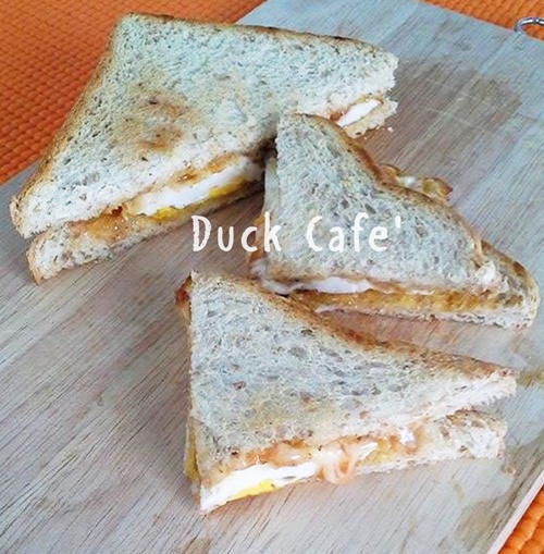Duck Cafe' 7