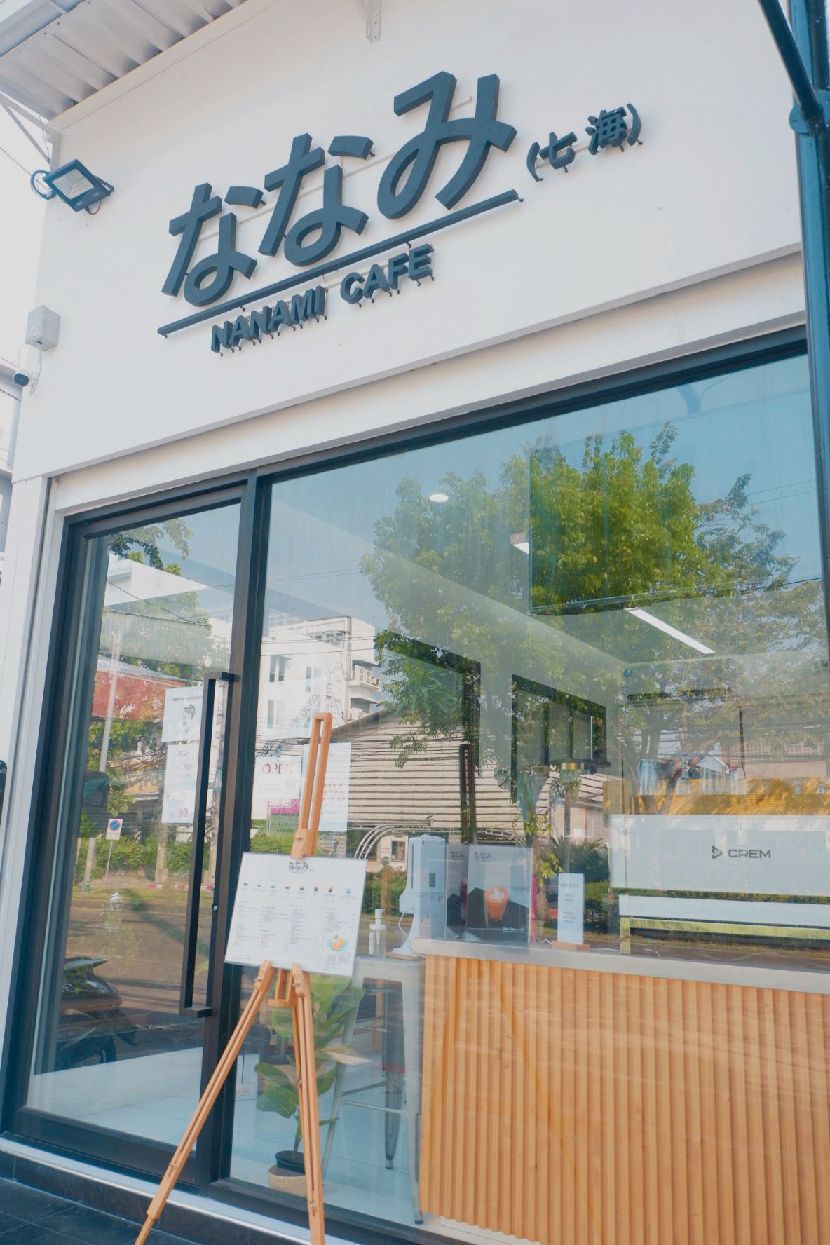 [Review] คาเฟ่มินิมอลเปิดใหม่ สไตล์ญี่ปุ่น ย่านบางนา "Nanami Cafe - ななみ"