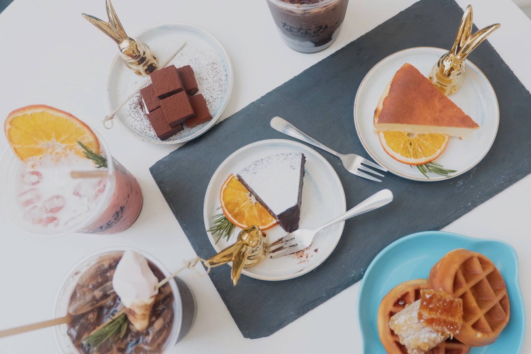 [Review] คาเฟ่มินิมอลเปิดใหม่ สไตล์ญี่ปุ่น ย่านบางนา "Nanami Cafe - ななみ"