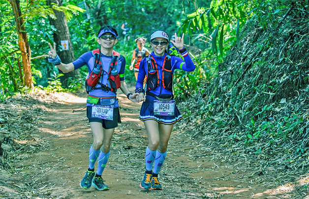 JOY RUNNING; 100km Pong Yaeng Trail 2017 (PYT100)
